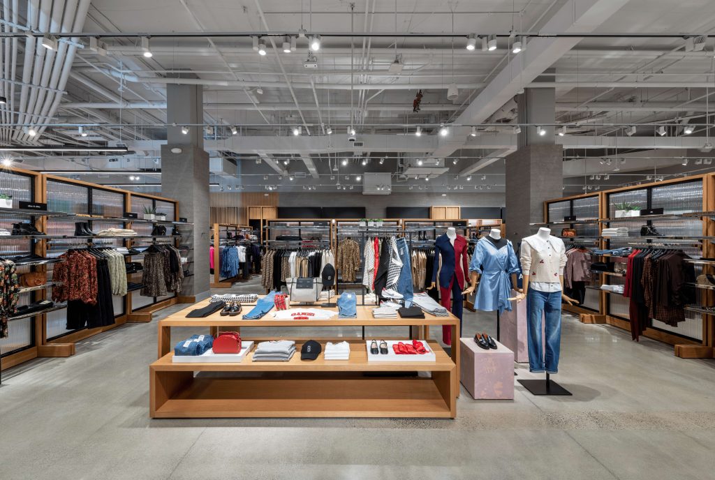 Lighting Fixtures - BusSTRUT