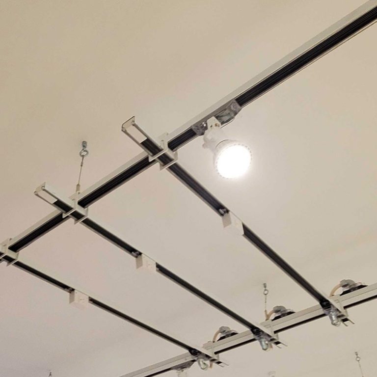 Strut Channel System Lighting Products | BusSTRUT